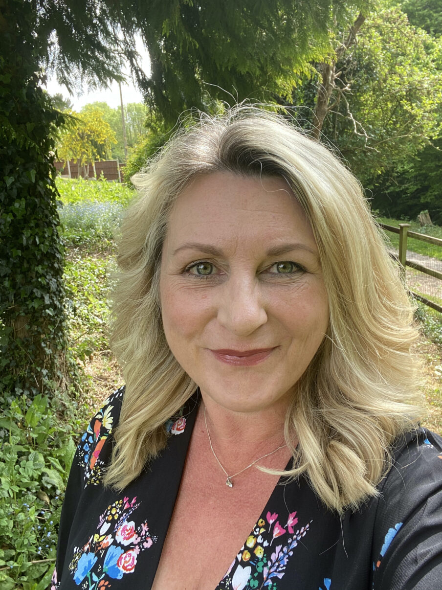 Cathy Bramley – Author of light-hearted, romantic women's fiction